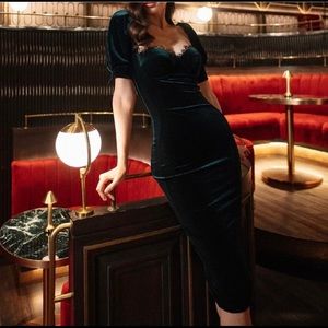 POEM Bangkok | Dresses | Poem Bangkok Boleyn Green Velvet Lace Sheath ...
